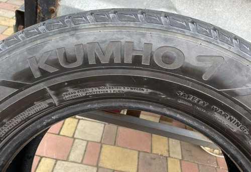 Kumho Crugen Premium KL33 235/65 R17