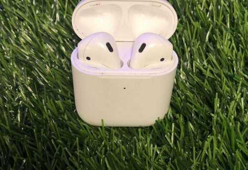 Airpods 1 поколение