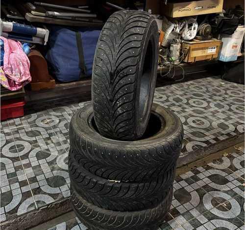 Sava Eskimo Stud 185/65 R15 88T