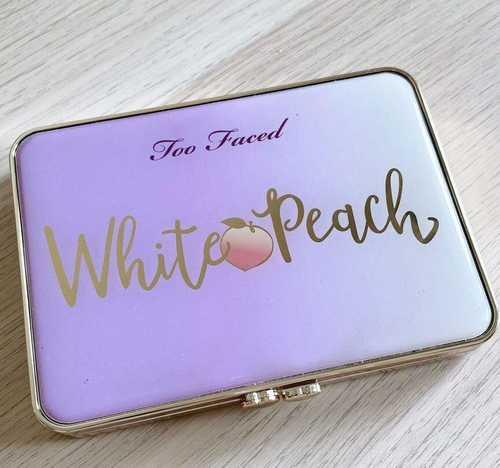 Палетка теней Too faced