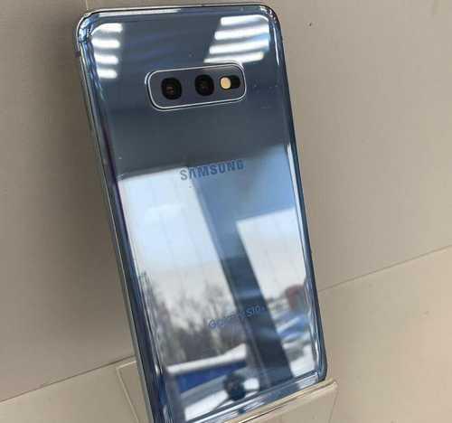 Samsung Galaxy S10e, 6/128 ГБ