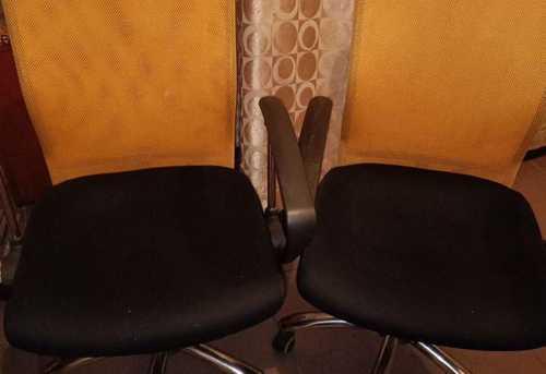 Офисное кресло с сеткой бу