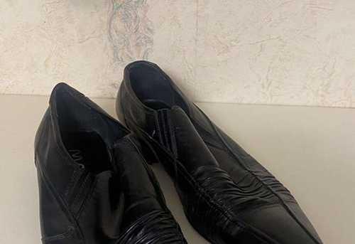 Туфли мужские кожаные 40 размер