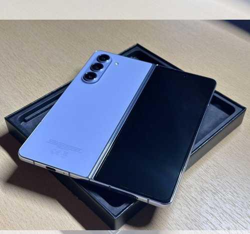 Samsung Galaxy Z Fold5, 12/256 ГБ