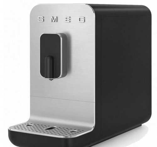 Кофемашина smeg BCC01