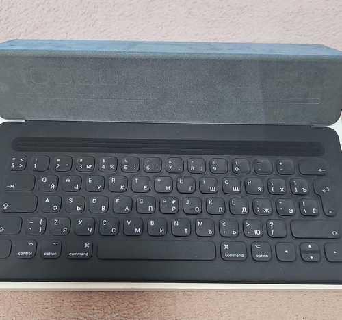 Apple SMART keyboard 12.9 Pro