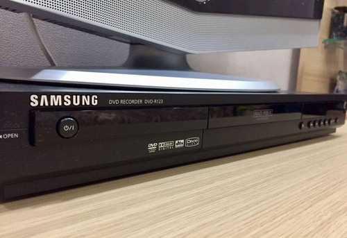 DVD-рекордер Samsung DVD-R123