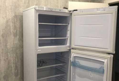 Холодильник Бирюса бу 139