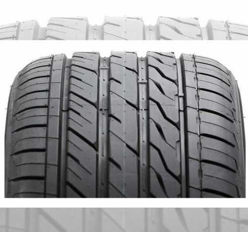 Landsail LS588 UHP 235/40 R19 96W