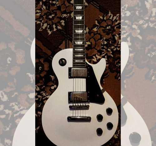 Электрогитара Les paul