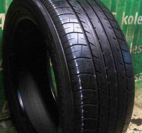 Yokohama dB Decibel E70 215/55 R17 93V