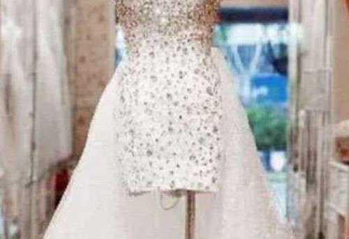 Свадебное платье новое короткое со съёмным шлейфом