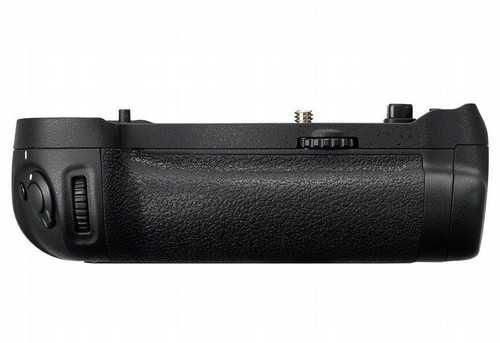 Батарейный блок Nikon MB-D18 для D850