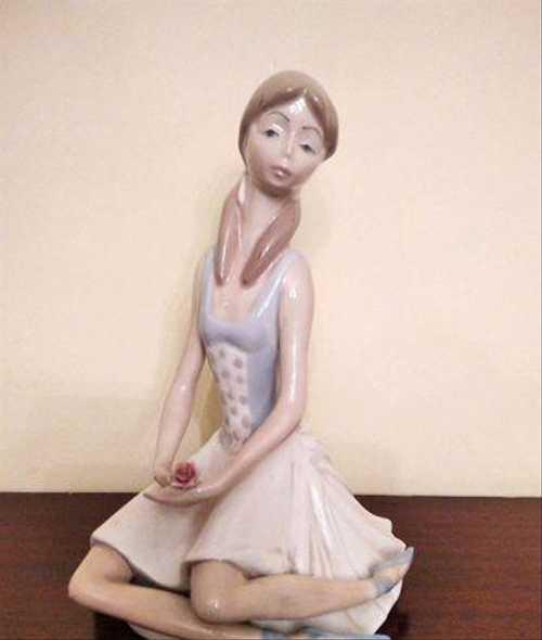 Статуэтки фарфоровые Lladro Nao