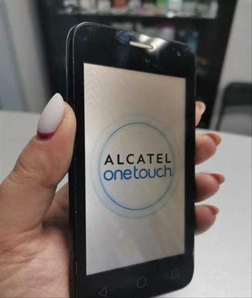 Смартфон Alcatel OneTouch 4024D
