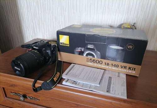 Зеркальный фотоаппарат Nikon D5600 Kit AF-S 18-140