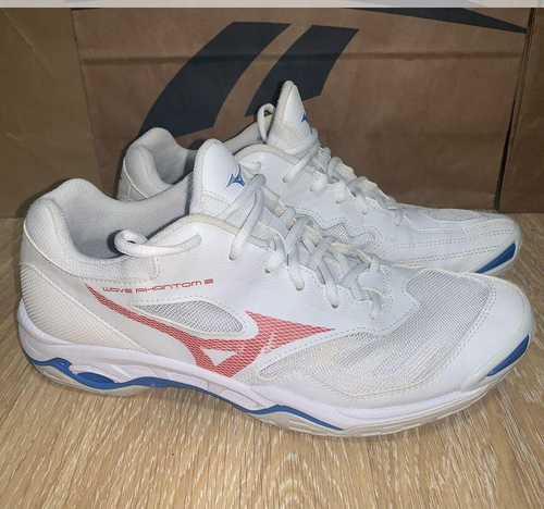 Кроссовки Mizuno Wave Phantom 2(US9)оригинал nike