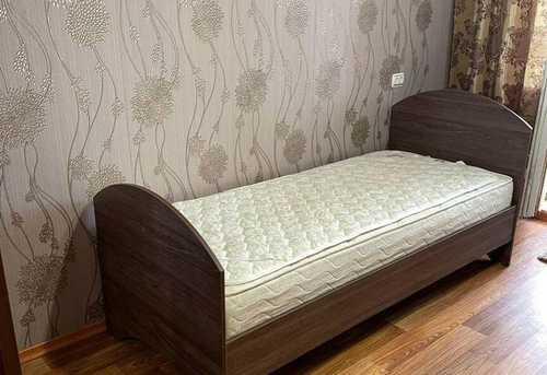 Кровать с матрасом 190х80