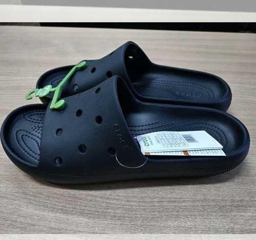 Шлепанцы Crocs