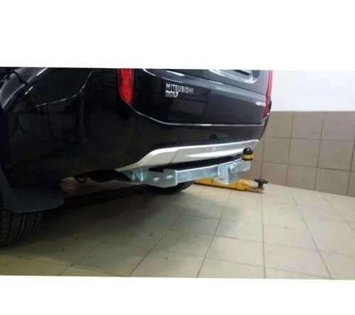 Фаркоп Lexus RX 2003-2009 Нагрузки: 1500/50 кг