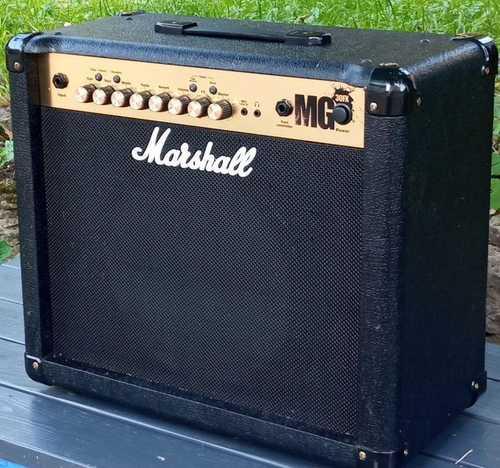 Marshall MG30GFX Усилитель гитарный