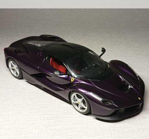 Готовая сборная модель LaFerrari Tamiya 1:24