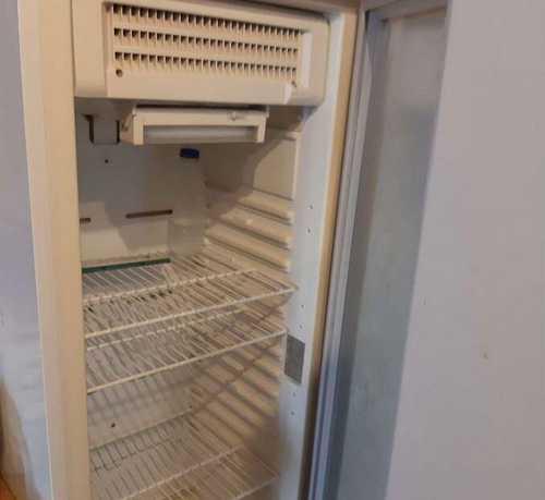 Холодильник витрина бу шкаф
