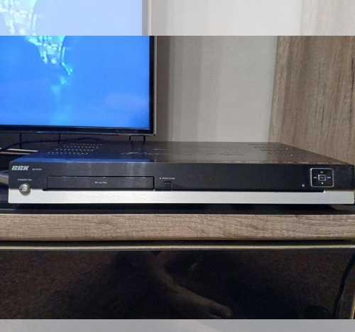 Blu-ray плеер bbk BD3000