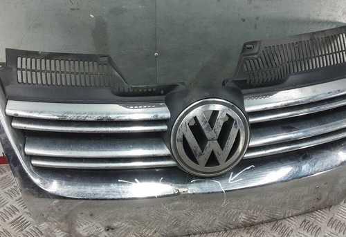 Решетка радиатора Volkswagen Jetta 5 (2004-2011)