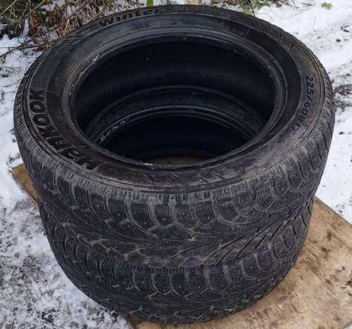 Hankook Winter I'Pike 225/60 R17 99T