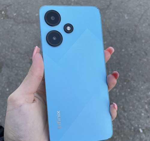 Infinix HOT 30i, 4/64 ГБ