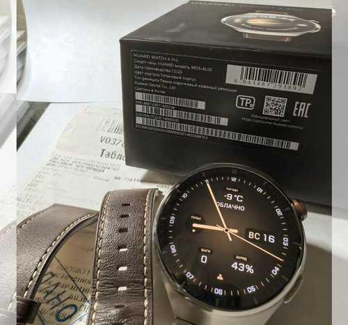 Смарт часы Huawei watch 4 pro