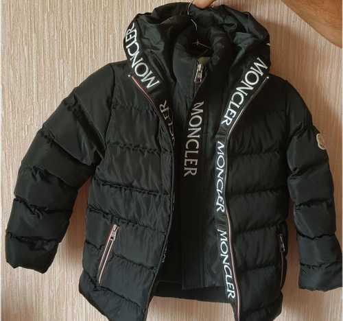 Пуховик moncler для мальчика
