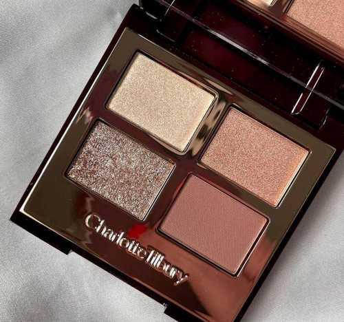 Charlotte Tilbury Exagger Eyes палетка теней