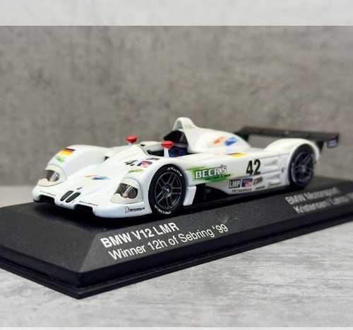 Модель автомобиля BMW V12 LMR 1:43 Minichamps