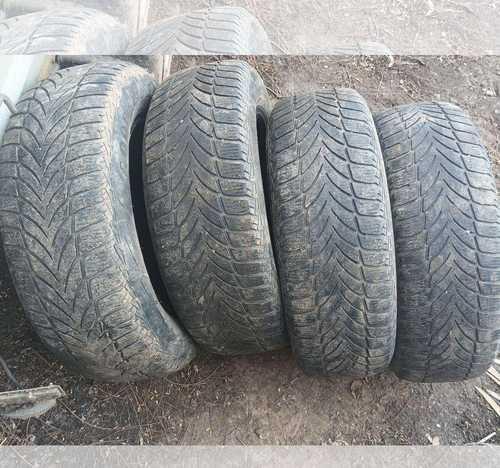 Goodyear UltraGrip Ice 2 195/65 R15 95