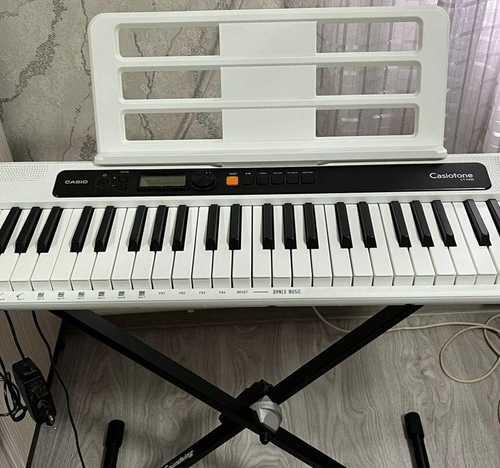 Цифровой синтезатор Casio CT-S200WE