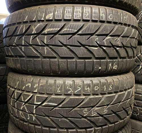 Toyo Snowprox S953 235/40 R18