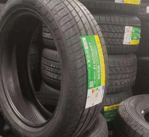 Kapsen RS26 Practical Max HP 235/50 R19 103W