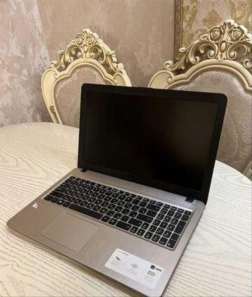 Ноутбук asus VivoBook R540B