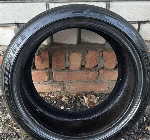 Triangle Sportex TSH11 205/40 R16