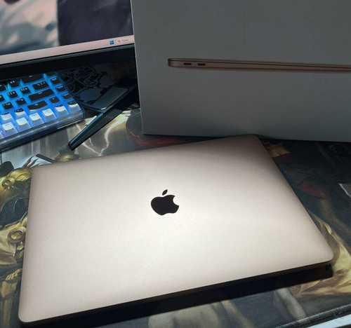 Apple macbook m1