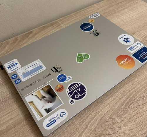 Ноутбук asus vivobook