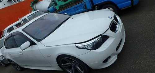 В разборе BMW 5 E60 550i из Японии
