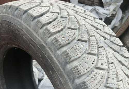 Nokian Tyres Hakkapeliitta 4 235/60 R16