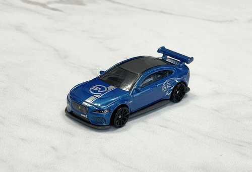 Hot Wheels Jaguar XE SV Project 8 Распак