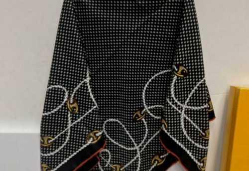 Шелковый платок Chanel p-3476