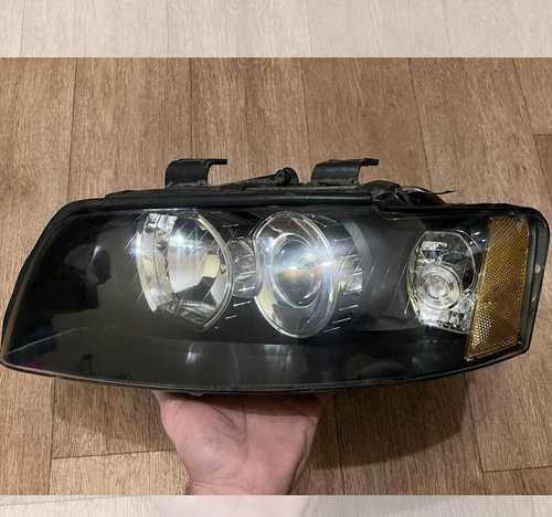 Фара левая Audi a4 b6 s4 америка