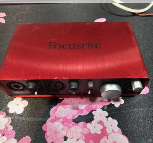 Звуковая карта focusrite scarlett 2i2