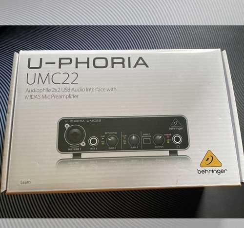 Звуковая карта behringer umc22